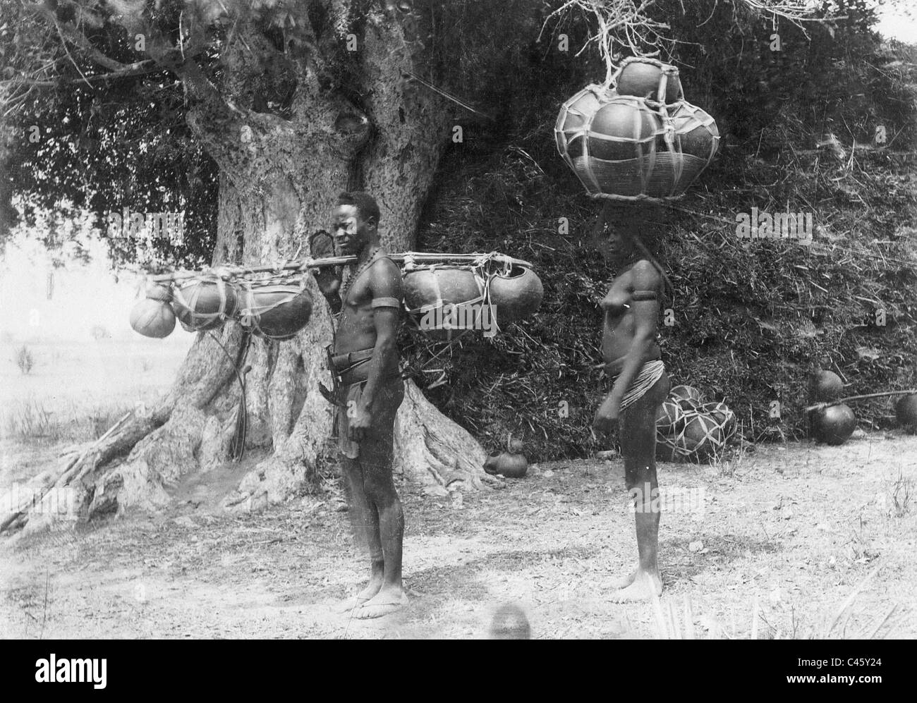 Ovambo people -Fotos und -Bildmaterial in hoher Auflösung – Alamy