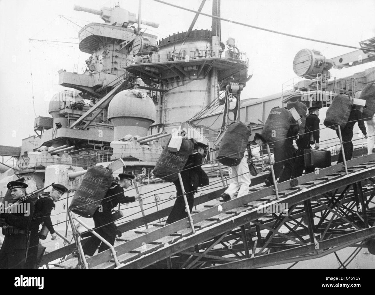 Battleship scharnhorst -Fotos und -Bildmaterial in hoher Auflösung – Alamy