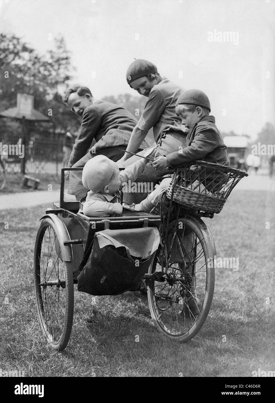 Wunderschne Beiwagen Fr Fahrrad Fotos