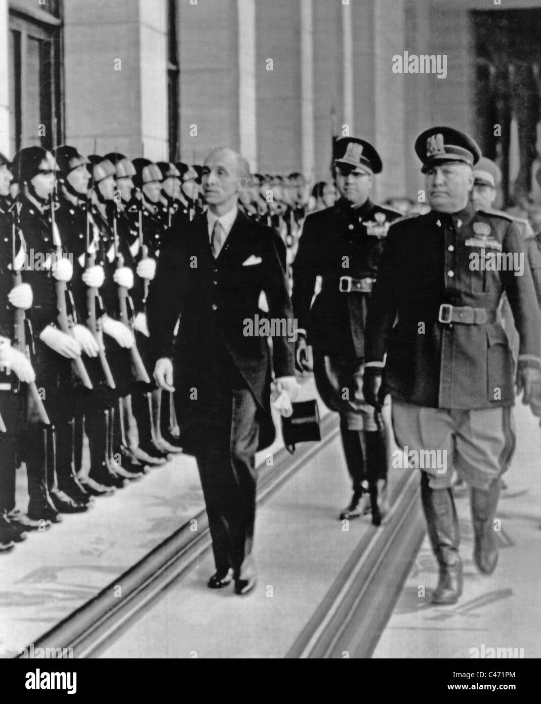Benito mussolini 1939 Schwarzweiß-Stockfotos und -bilder - Alamy