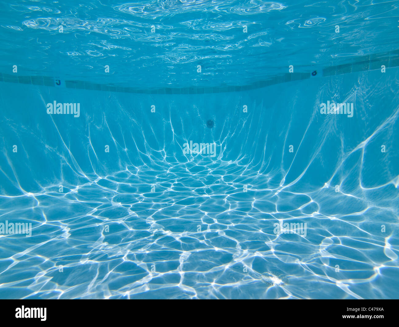 Underwater view empty pool water Stockfotos und -bilder Kaufen - Alamy