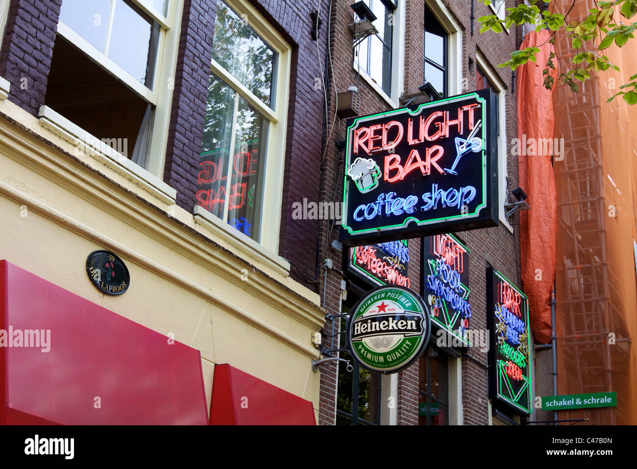 Coffee shop sign amsterdam -Fotos und -Bildmaterial in hoher Auflösung ...