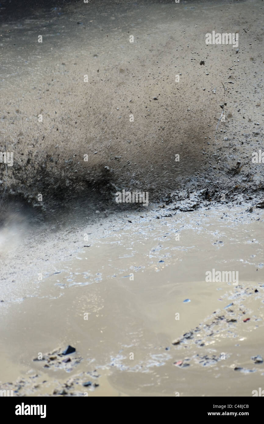 Mud splash -Fotos und -Bildmaterial in hoher Auflösung – Alamy