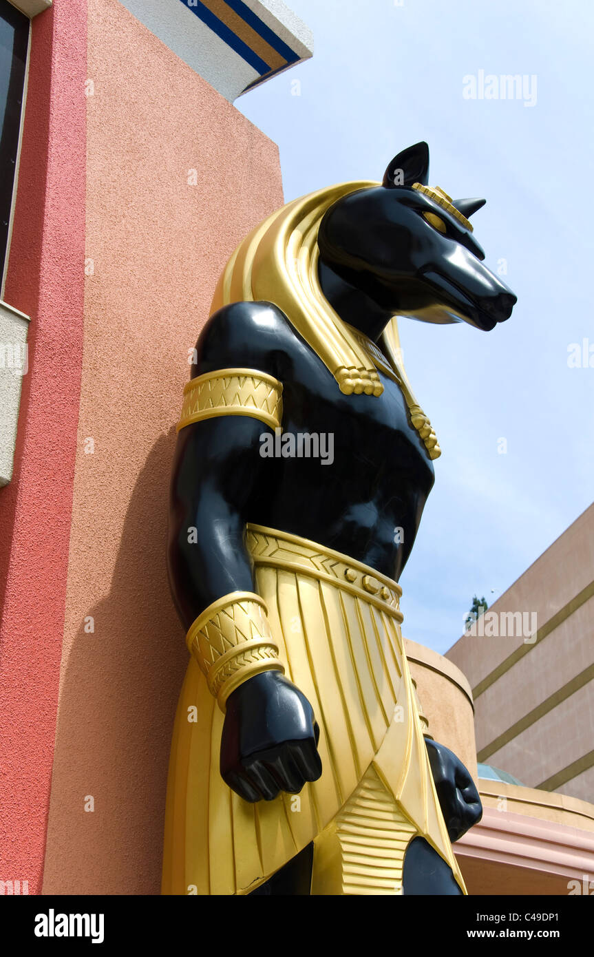Gott anubis -Fotos und -Bildmaterial in hoher Auflösung – Alamy