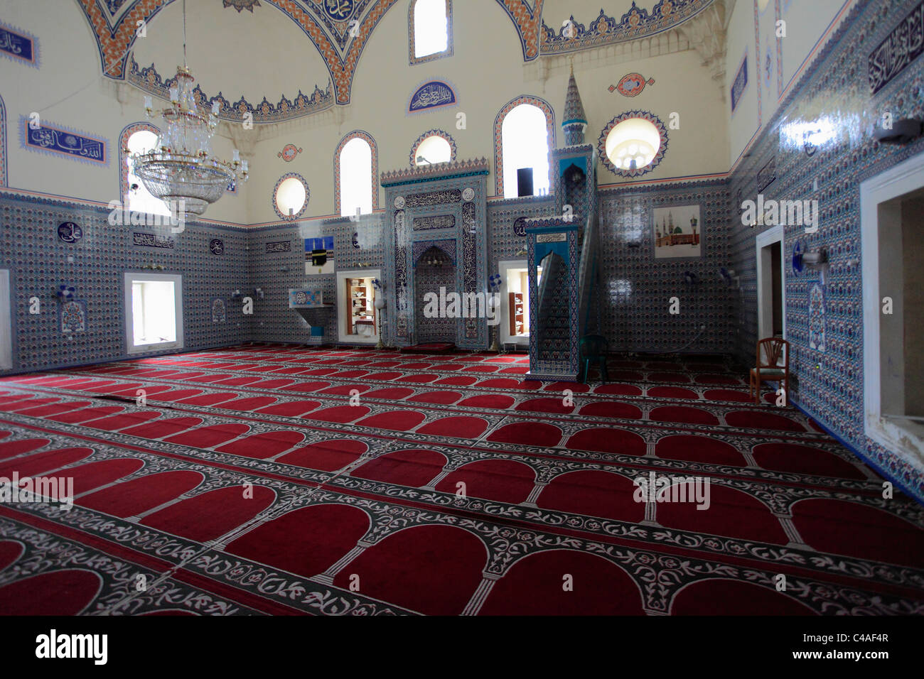 Moschee innenraum -Fotos und -Bildmaterial in hoher Auflösung – Alamy
