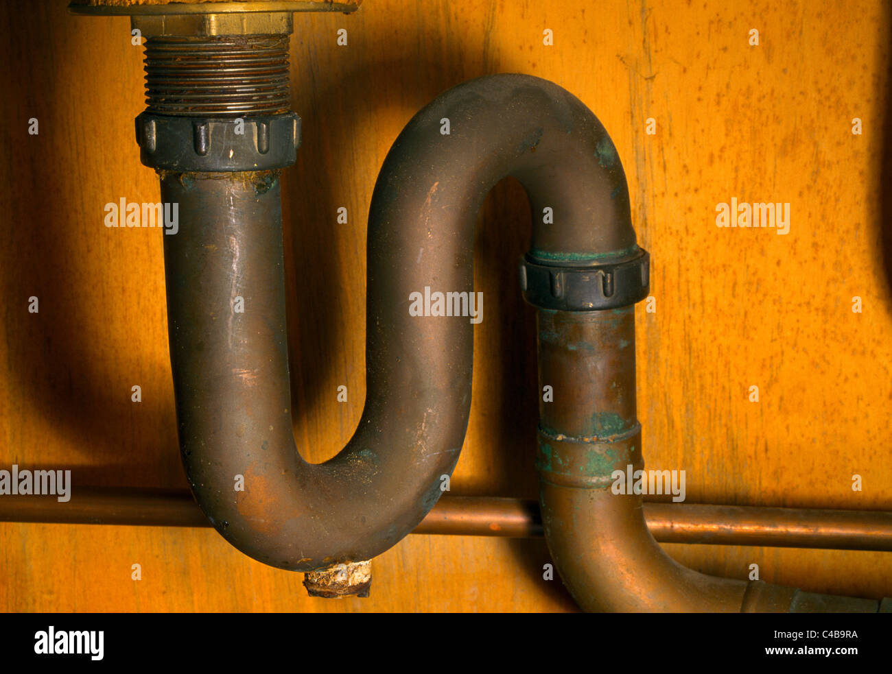 Du rohr -Fotos und -Bildmaterial in hoher Auflösung – Alamy