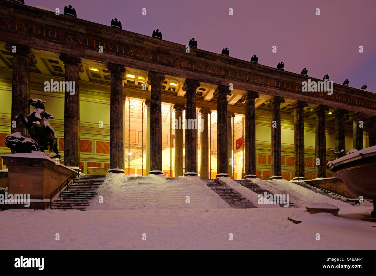 Das alte Museum (altes Museum) in Berlin. Deutschland Stockfotografie ...