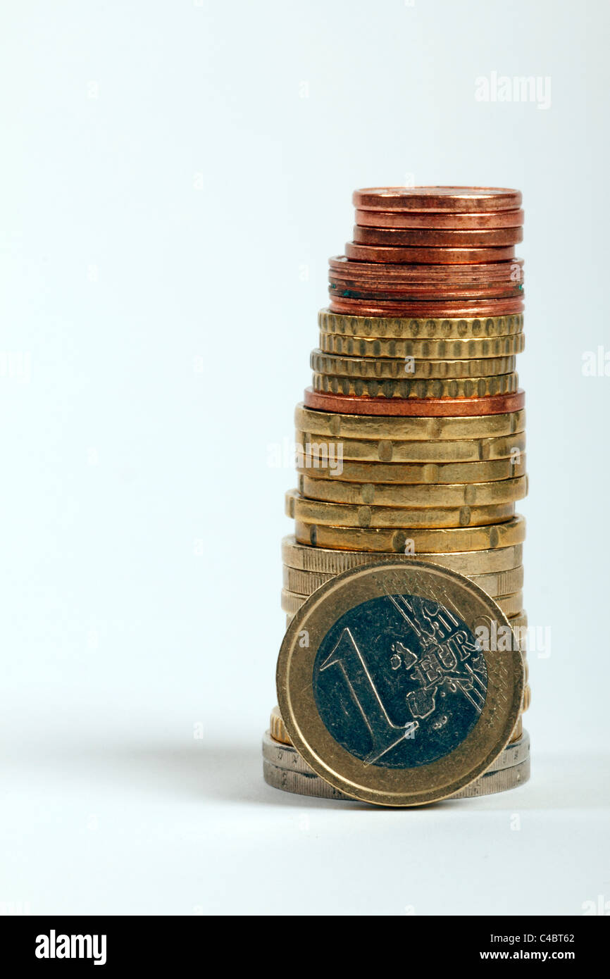 Stapel von euro -Fotos und -Bildmaterial in hoher Auflösung – Alamy