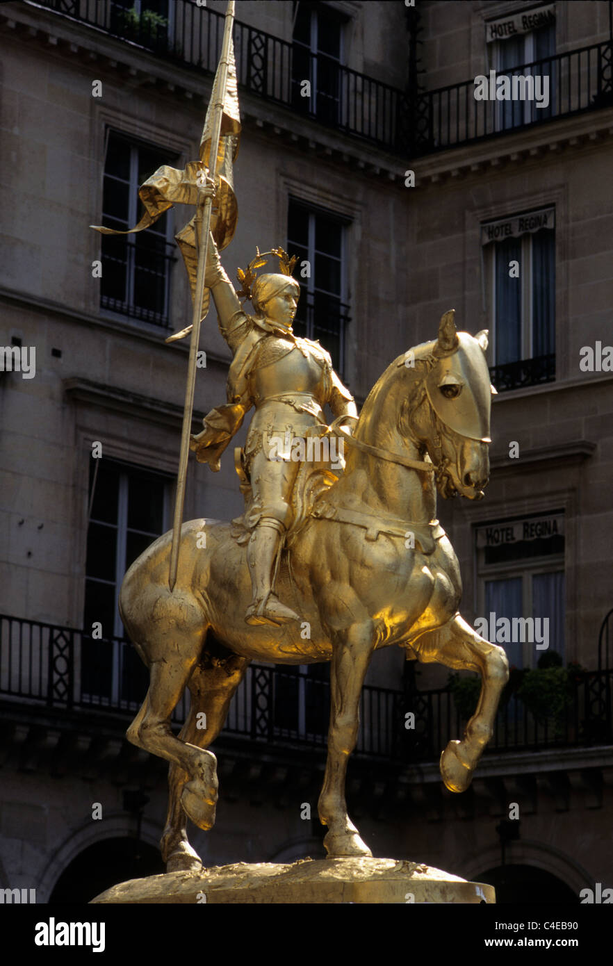 Joan von arc martyr -Fotos und -Bildmaterial in hoher Auflösung – Alamy