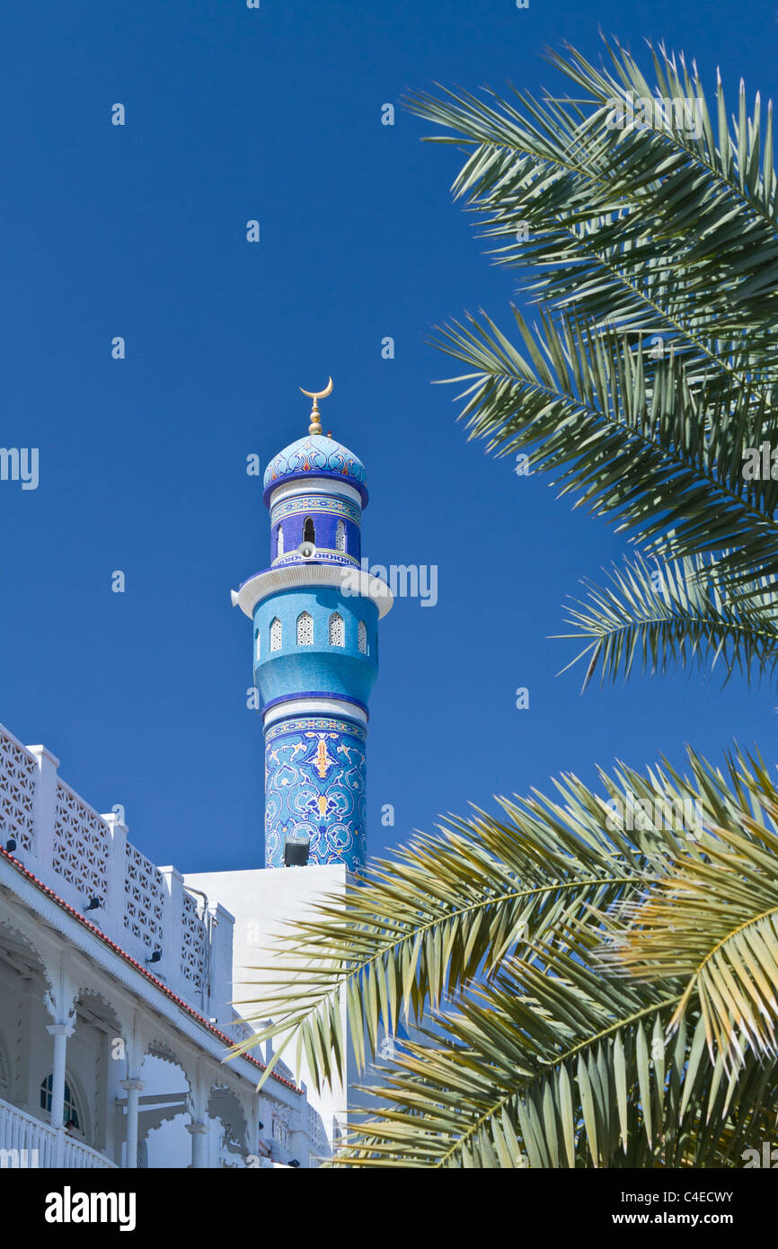 A mosque in the city of muscat -Fotos und -Bildmaterial in hoher ...