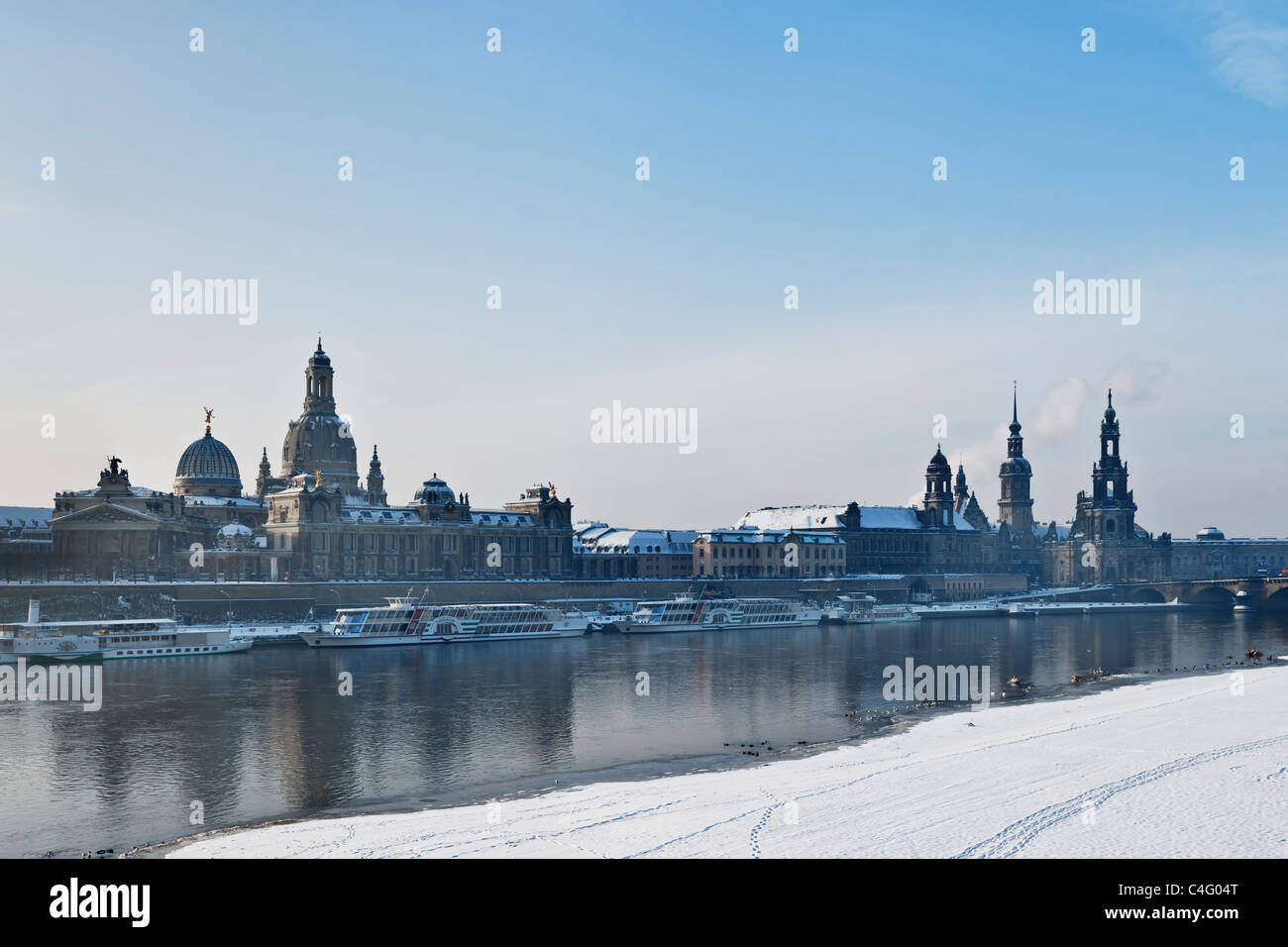 Dresden frauenkirche winter -Fotos und -Bildmaterial in hoher Auflösung ...