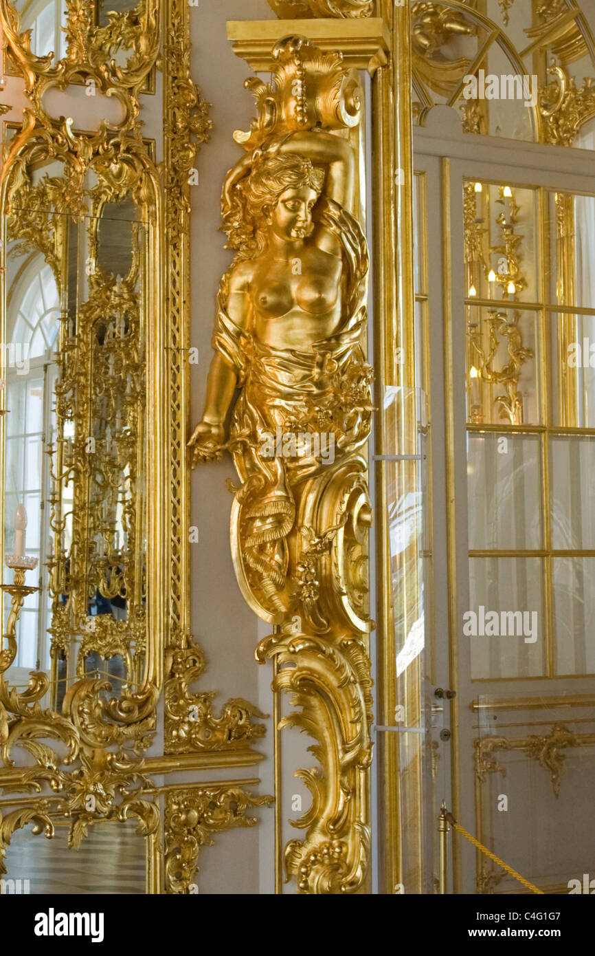 Russia Tsarskoe Selo Dining Room Stockfotos und -bilder Kaufen - Alamy