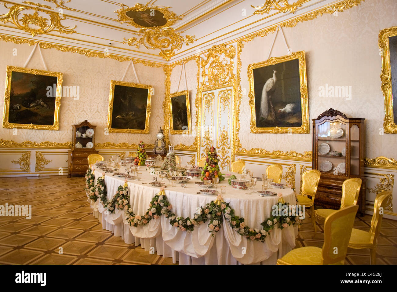 Russia tsarskoe selo dining room -Fotos und -Bildmaterial in hoher ...