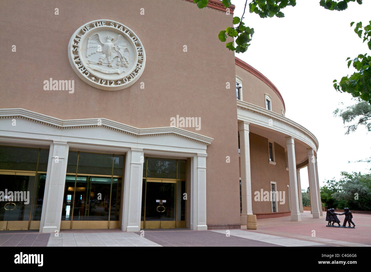 Die New Mexico State Capitol Gebäude befindet sich in Santa Fe, New ...