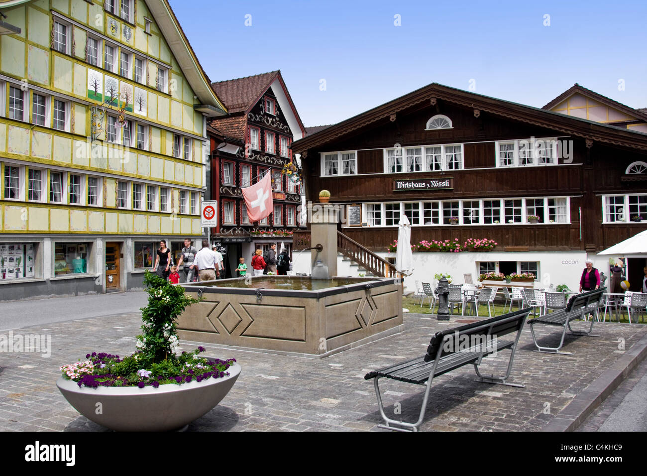 Santis restaurant -Fotos und -Bildmaterial in hoher Auflösung – Alamy