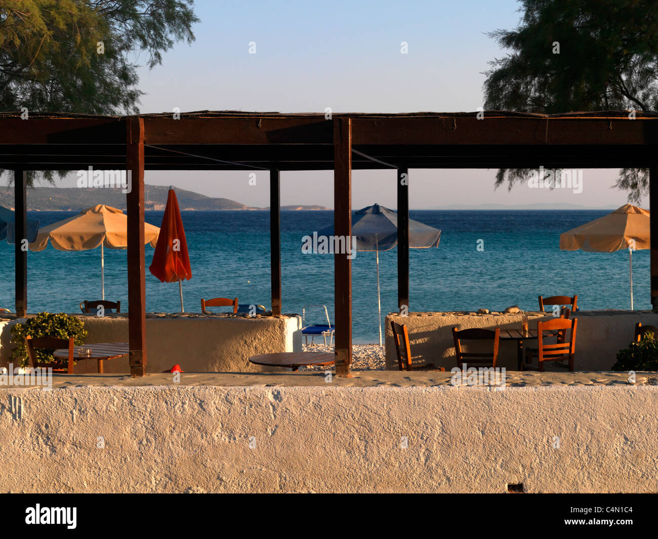 Samos restaurant -Fotos und -Bildmaterial in hoher Auflösung – Alamy