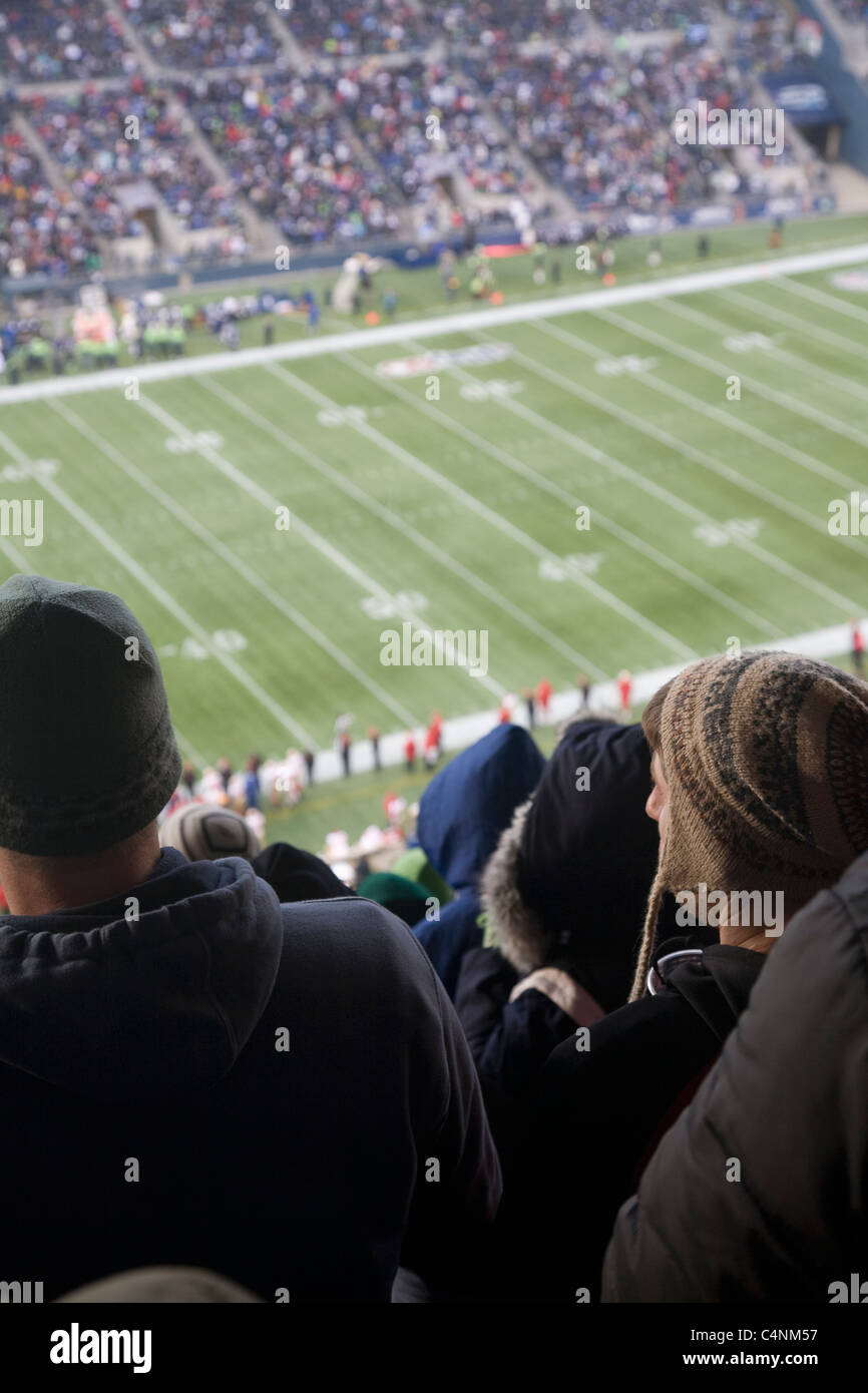 Fanatischer american football fan -Fotos und -Bildmaterial in hoher ...