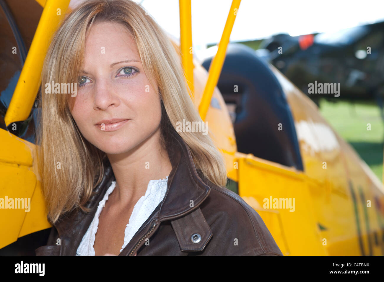 Usv mit pilot -Fotos und -Bildmaterial in hoher Auflösung – Alamy