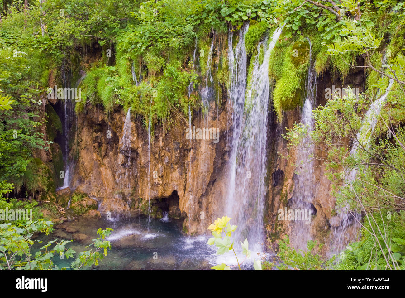 Kroatien plitvicka jezera wasserfall -Fotos und -Bildmaterial in hoher Auflösung – Alamy