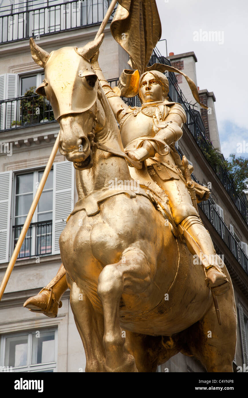 Jeanne d arc statue -Fotos und -Bildmaterial in hoher Auflösung – Alamy