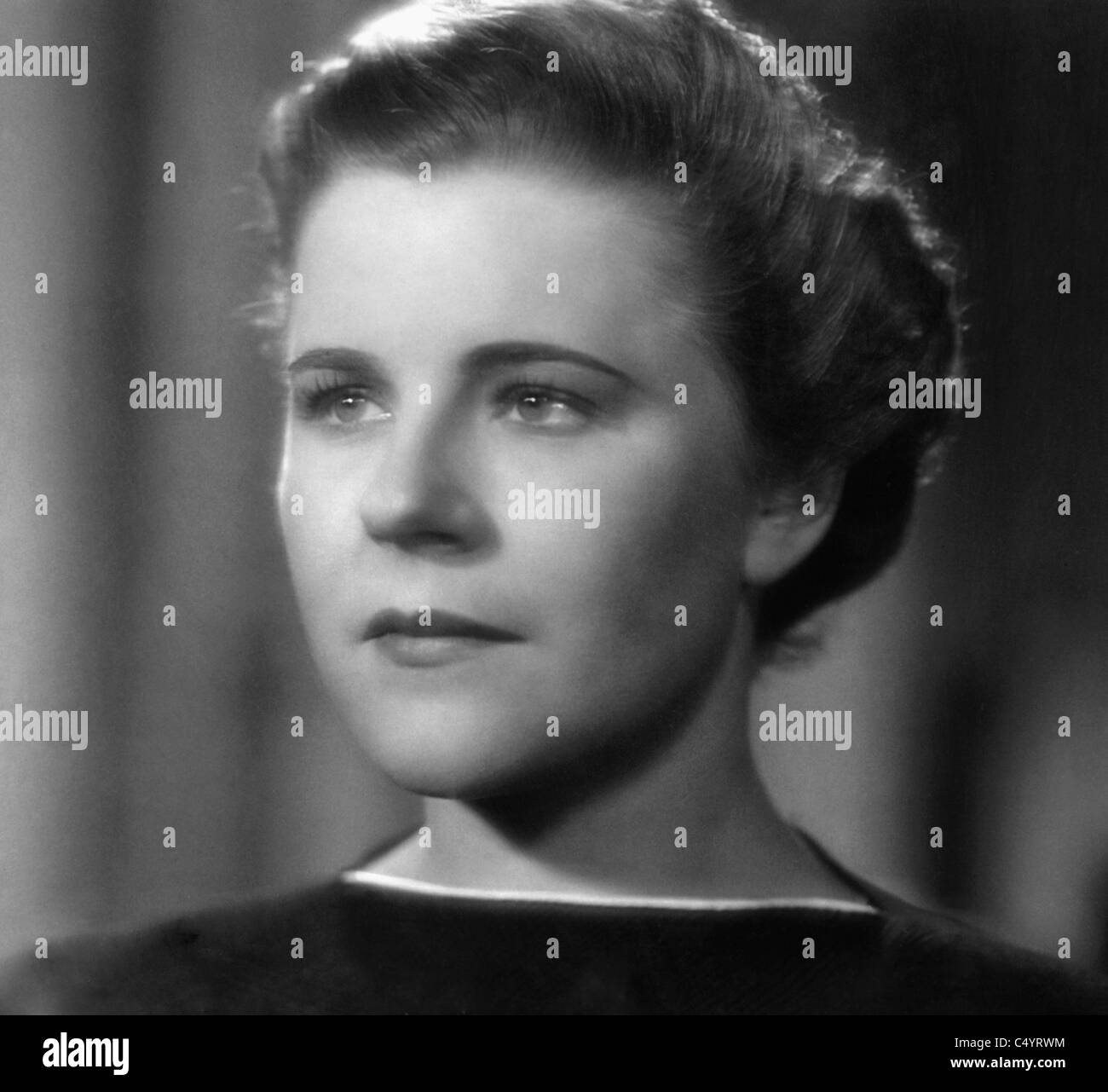 Paula wessely Schwarzweiß-Stockfotos und -bilder - Alamy
