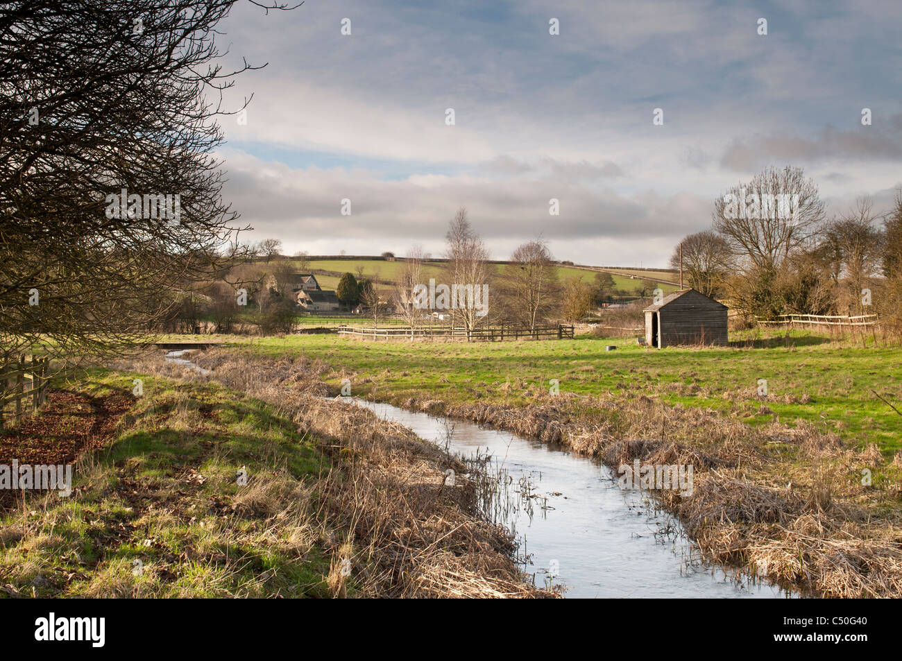 Fluss coln cotswolds -Fotos und -Bildmaterial in hoher Auflösung – Alamy