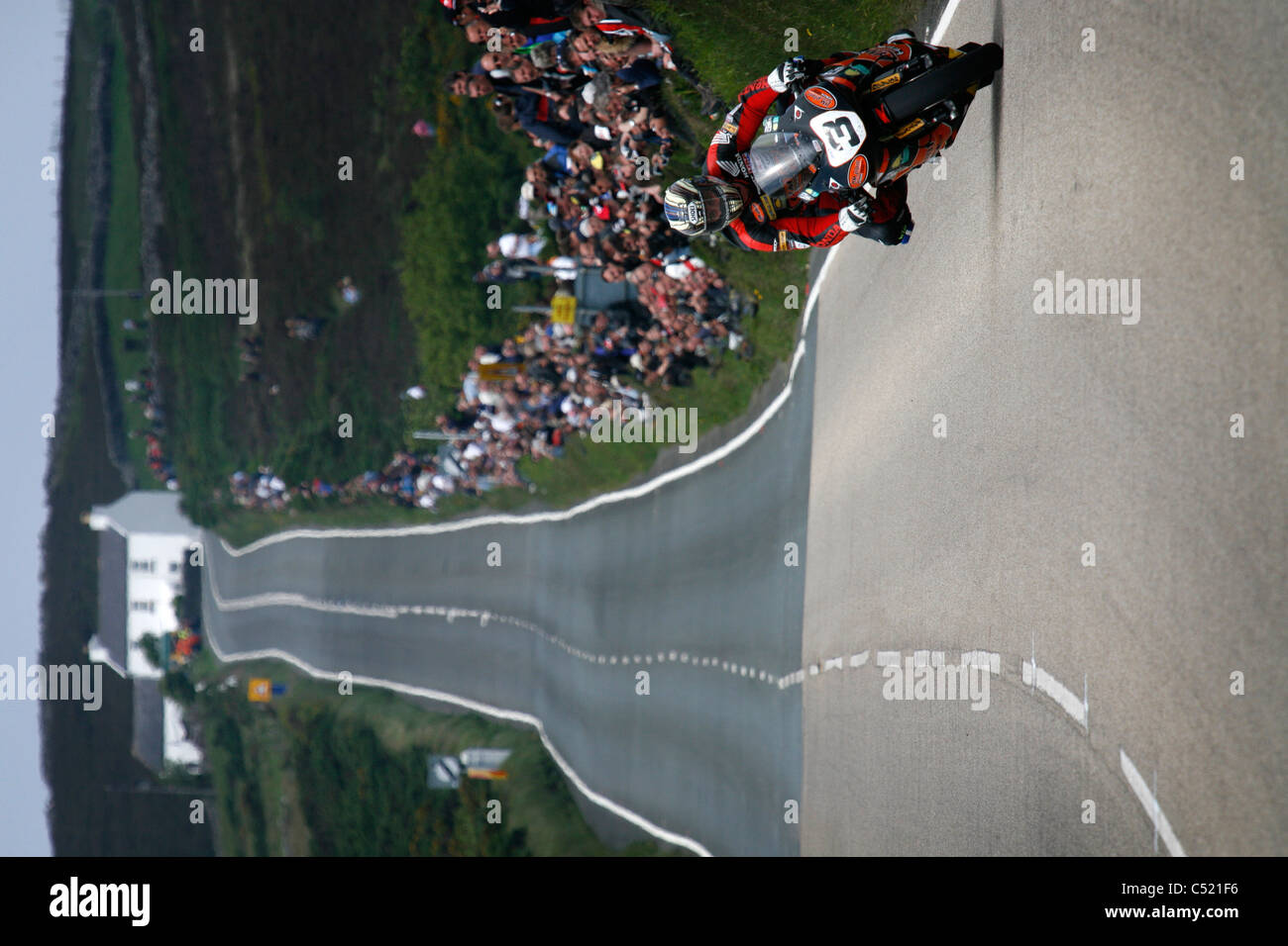 Guy martin isle of man -Fotos und -Bildmaterial in hoher Auflösung – Alamy