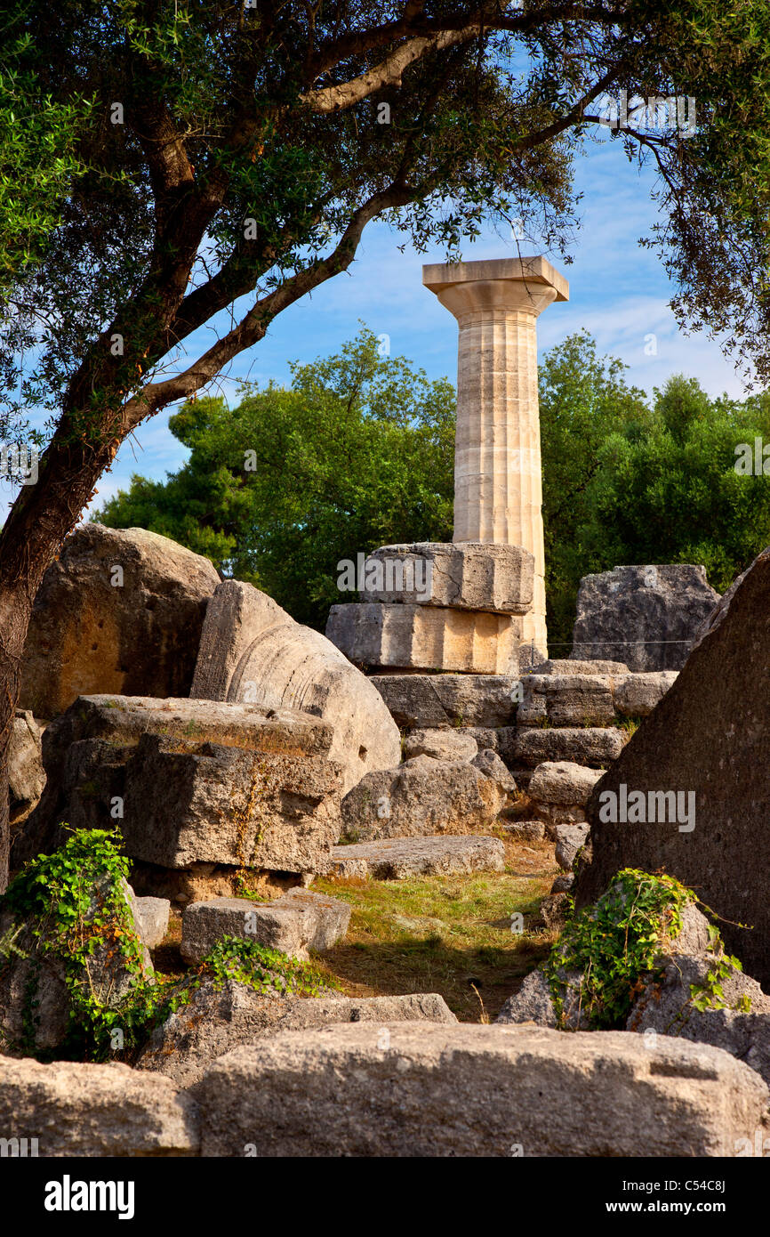 Olympia zeus tempel -Fotos und -Bildmaterial in hoher Auflösung – Alamy
