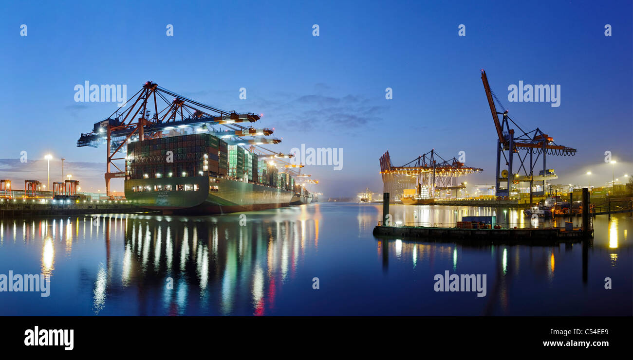 Containerschiff CSCL STAR Hongkong, eines der größten Containerschiffe ...