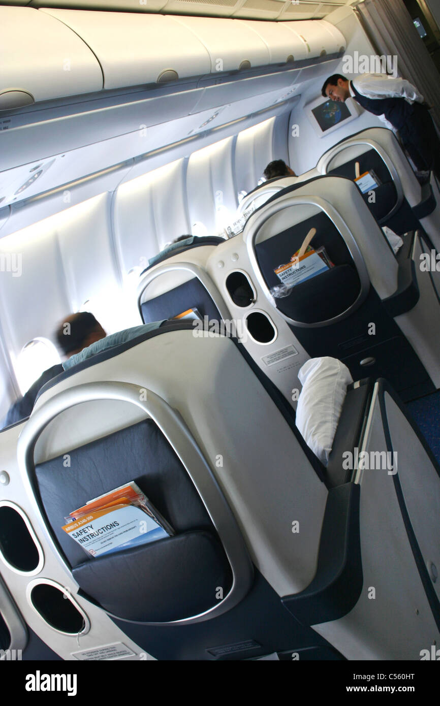 Jetairways Flugzeug innen First-Class-Kabine JETAIRWAYS an Bord ...