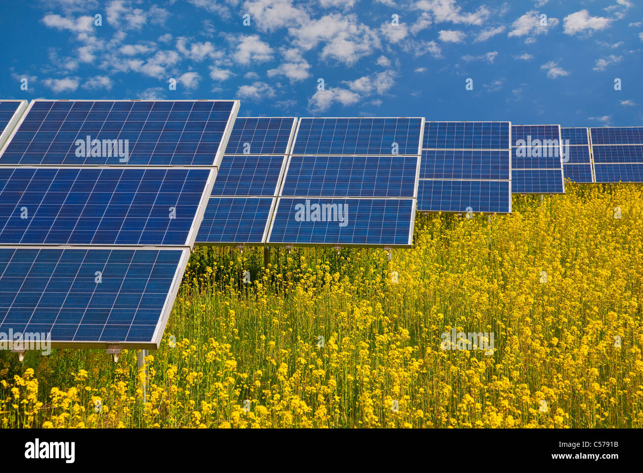 Solare energie -Fotos und -Bildmaterial in hoher Auflösung – Alamy
