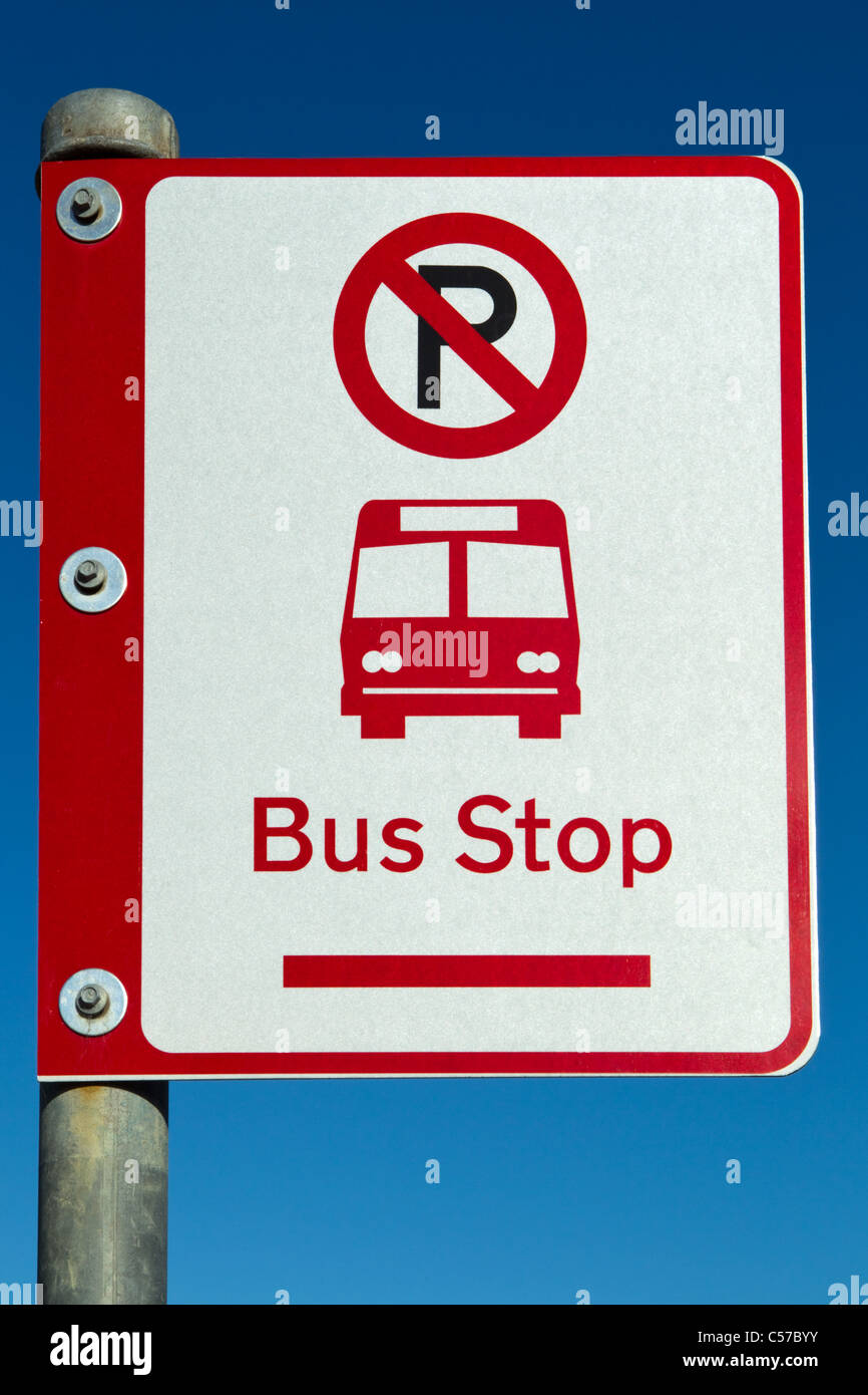 Sign bus stop Stockfotos und -bilder Kaufen - Alamy