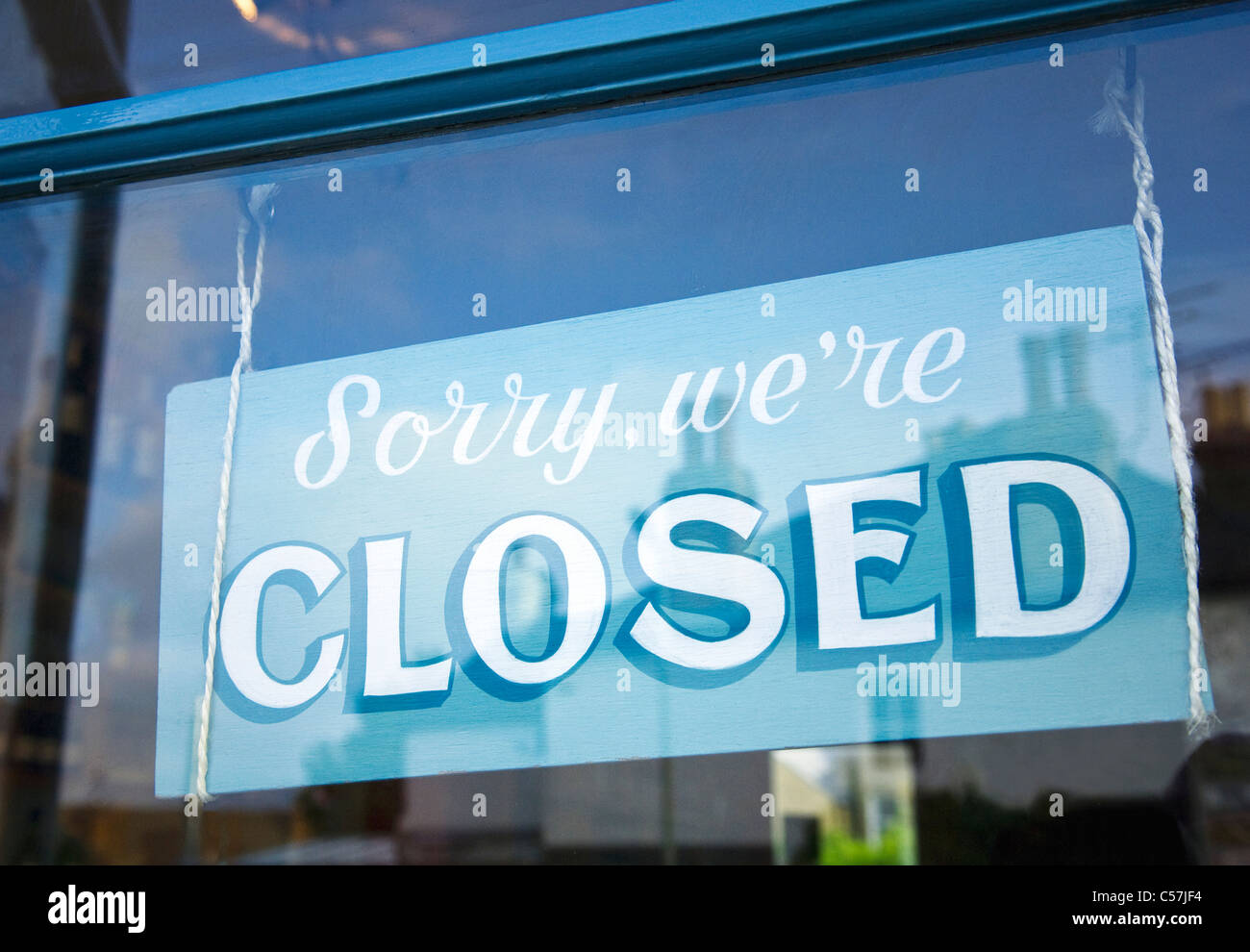 Closed Geschlossen Sign Stockfotos und -bilder Kaufen - Alamy Closed Geschlossen Sign Stockfotos und -bilder Kaufen - Alamy