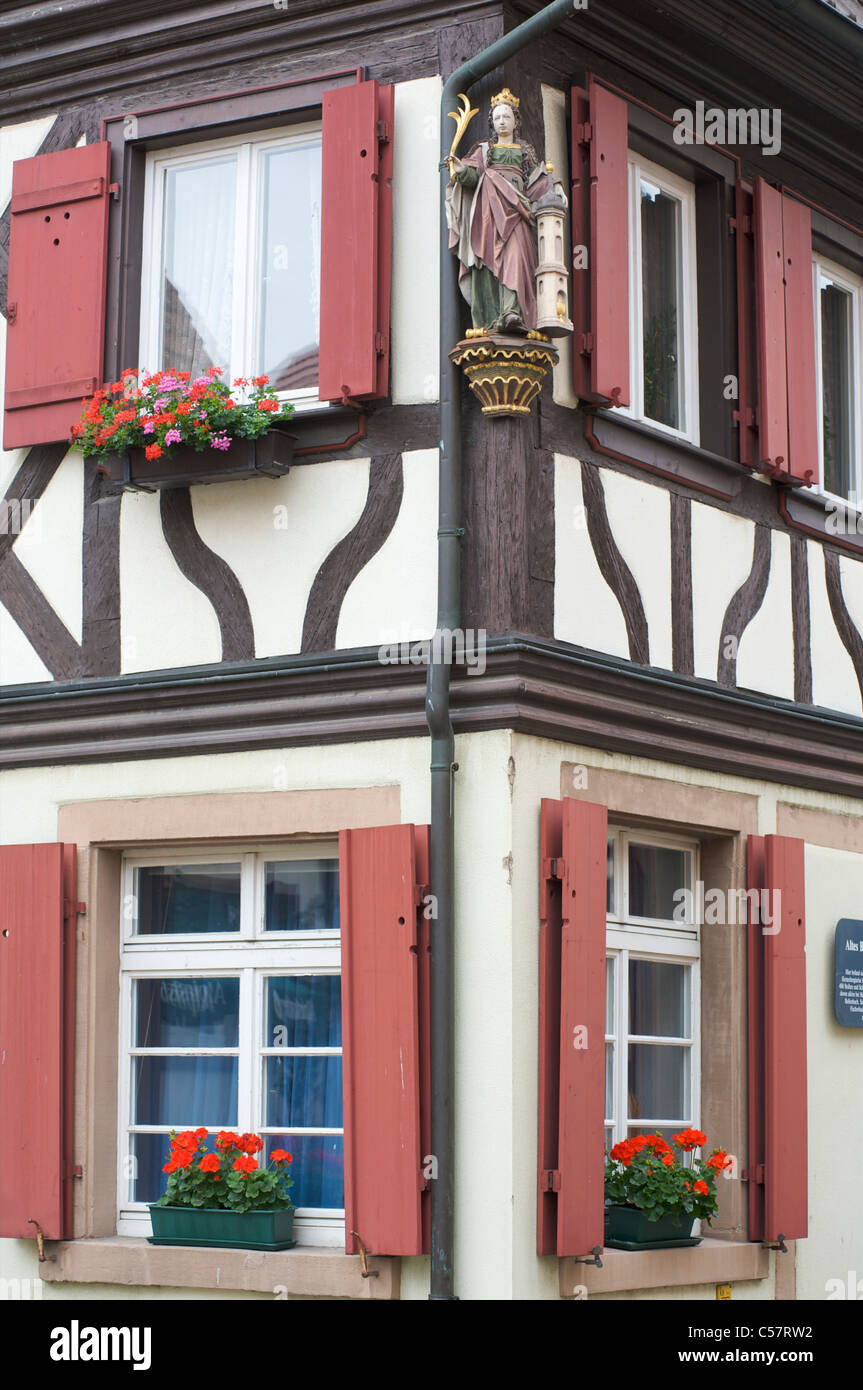 Vertikale Fachwerkkonstruktion Stockfotos und -bilder Kaufen - Alamy