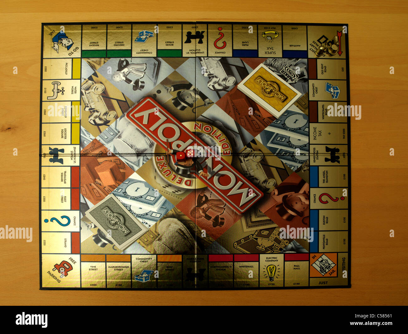 Monopoly Game Board Stockfotos und -bilder Kaufen - Alamy
