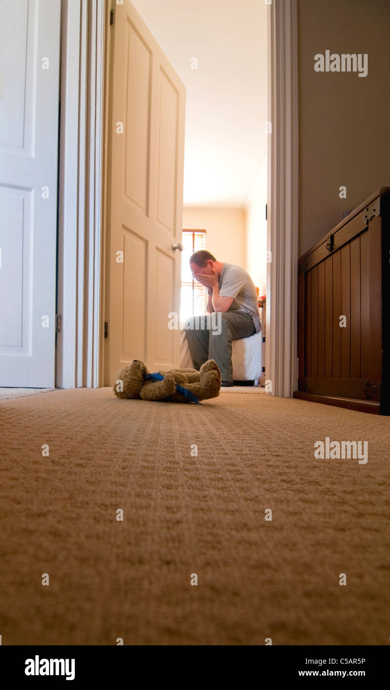 Baby tod -Fotos und -Bildmaterial in hoher Auflösung – Alamy