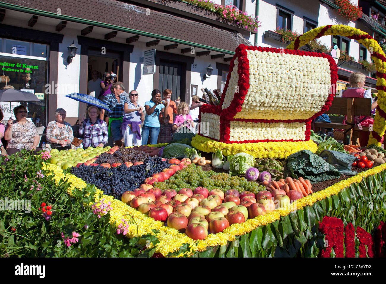 Festwagen, Festumzug, Erntedankfest Und Weinfest, float, Erntedankfest ...