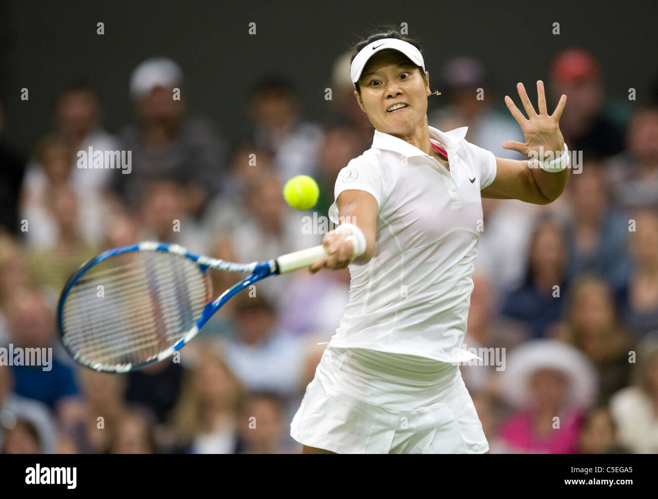 Li na wimbledon aktion -Fotos und -Bildmaterial in hoher Auflösung – Alamy