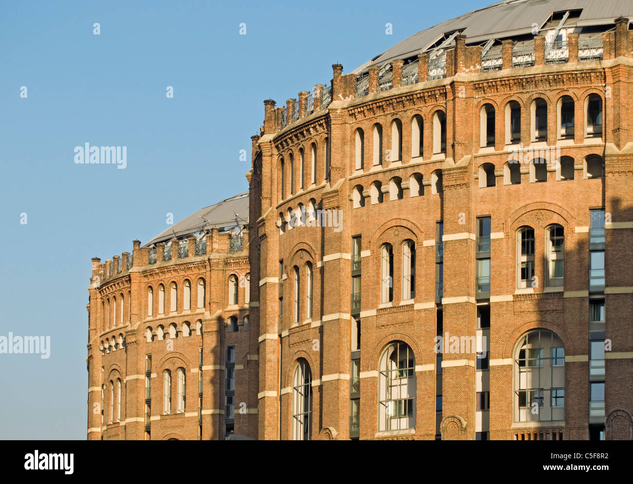 Rote backsteinfassaden -Fotos und -Bildmaterial in hoher Auflösung – Alamy
