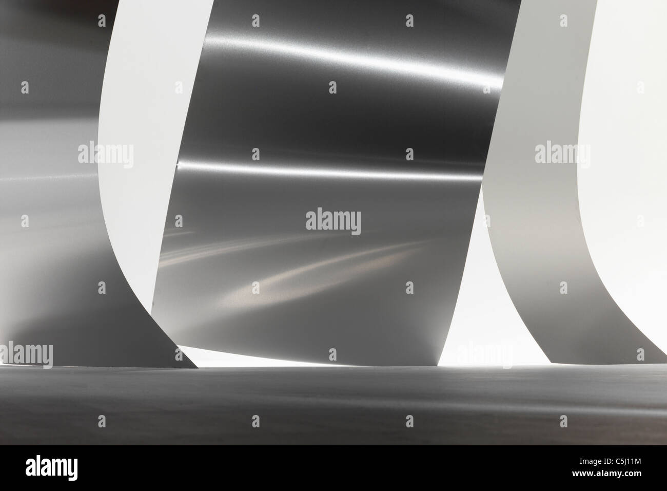 Gebogener stahl -Fotos und -Bildmaterial in hoher Auflösung – Alamy