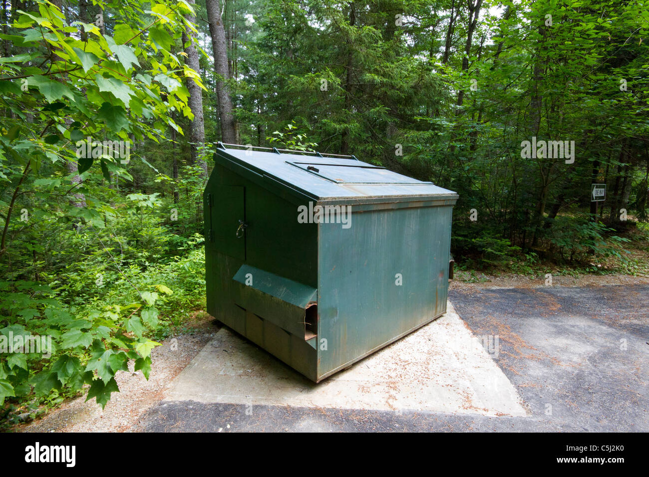 Mull container -Fotos und -Bildmaterial in hoher Auflösung – Alamy