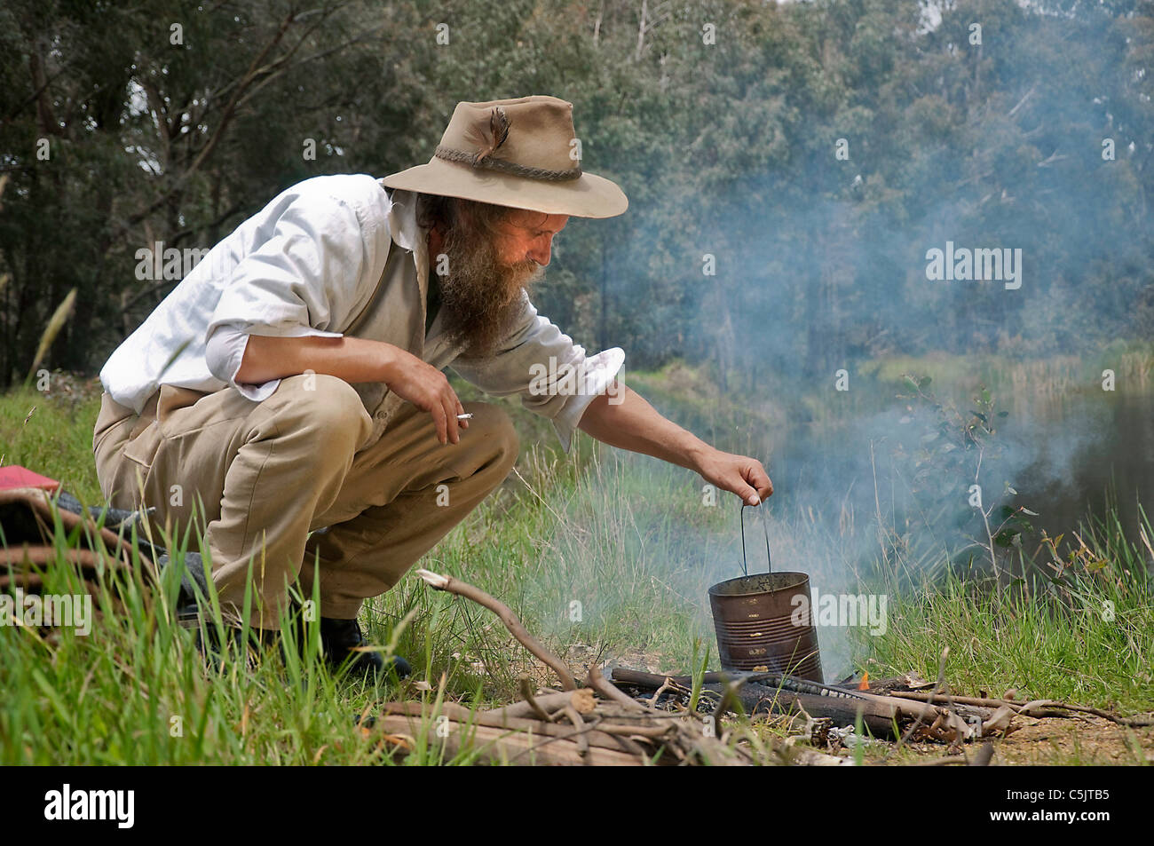 Ein australischer Buschmann Stockfotografie - Alamy