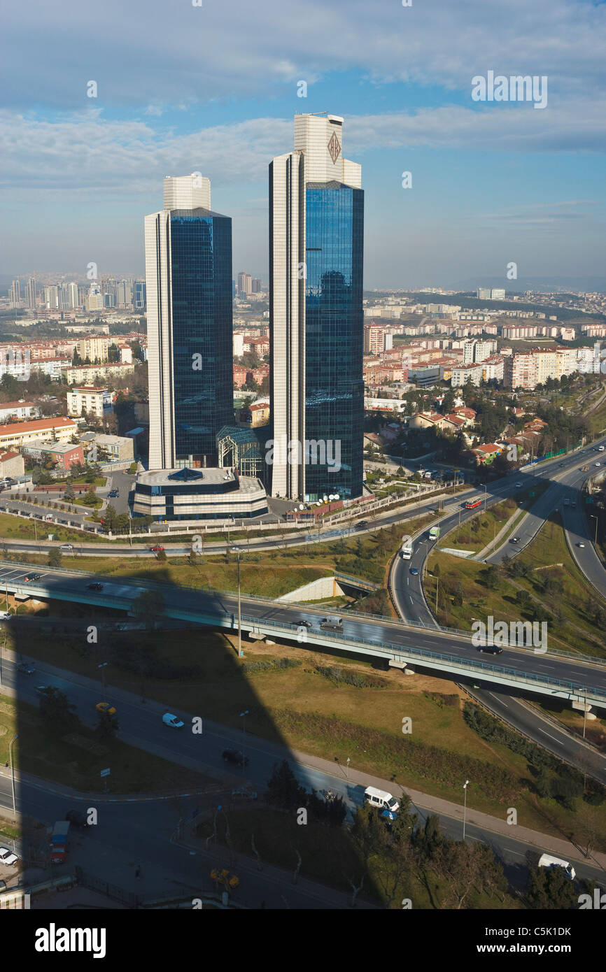 Sabanci towers -Fotos und -Bildmaterial in hoher Auflösung – Alamy