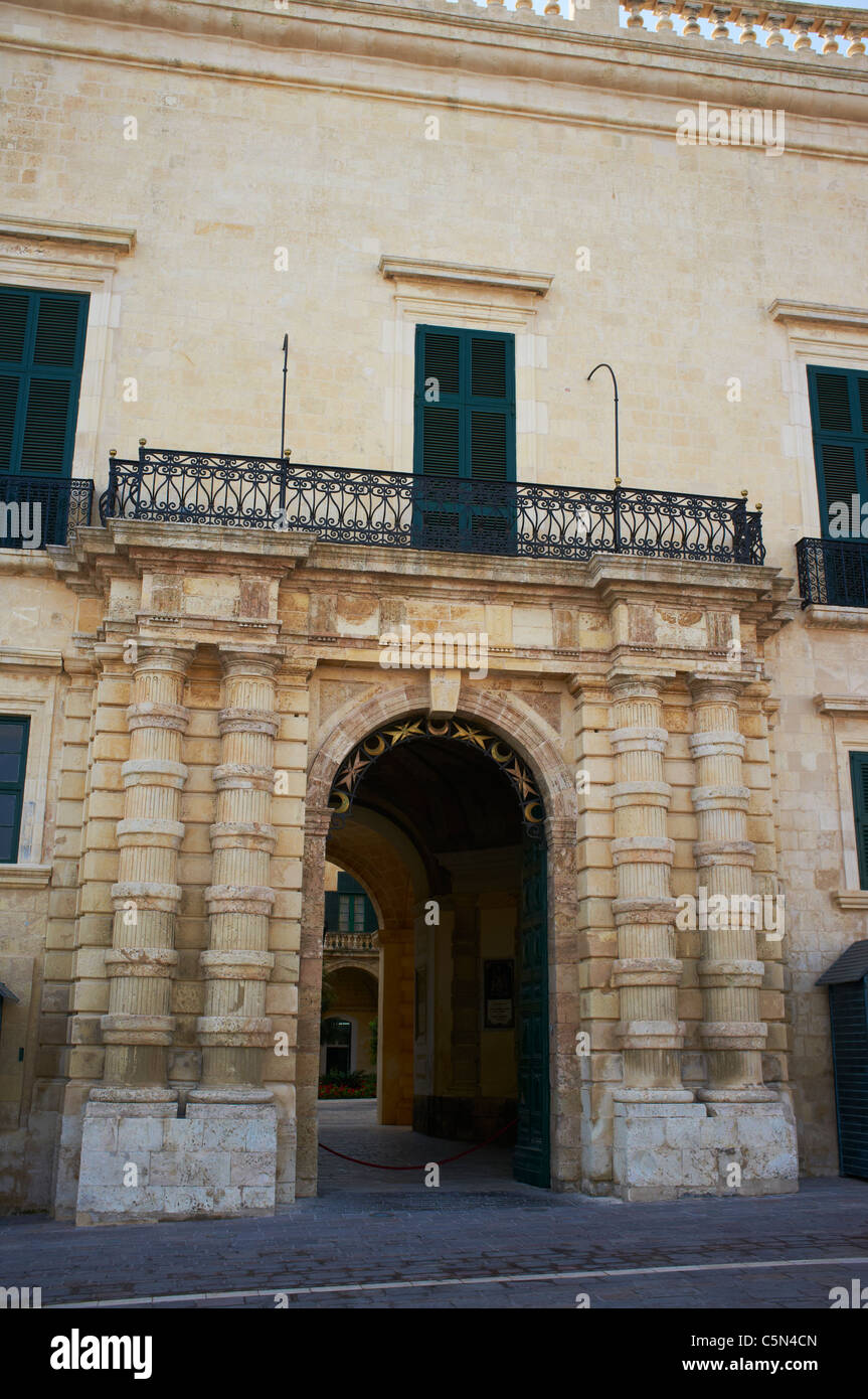 Großmeisterpalast valletta malta -Fotos und -Bildmaterial in hoher ...