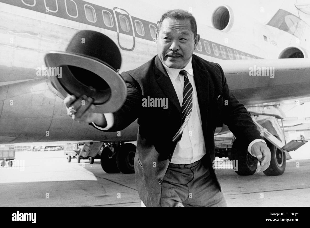 Harold Sakata Stockfotos und -bilder Kaufen - Alamy