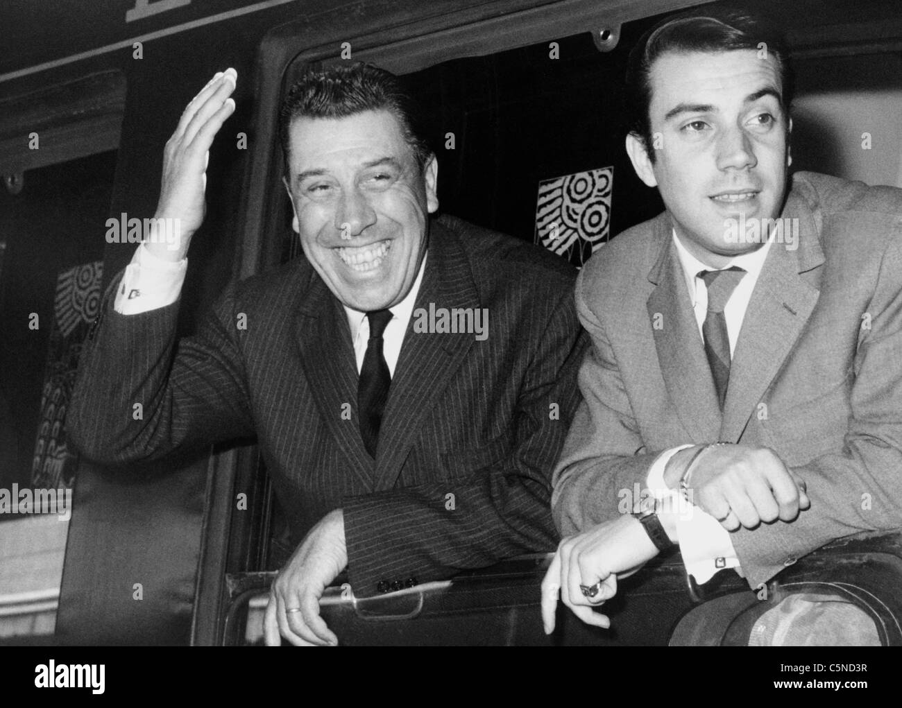 Fernandel mit seinem sohn frank -Fotos und -Bildmaterial in hoher ...