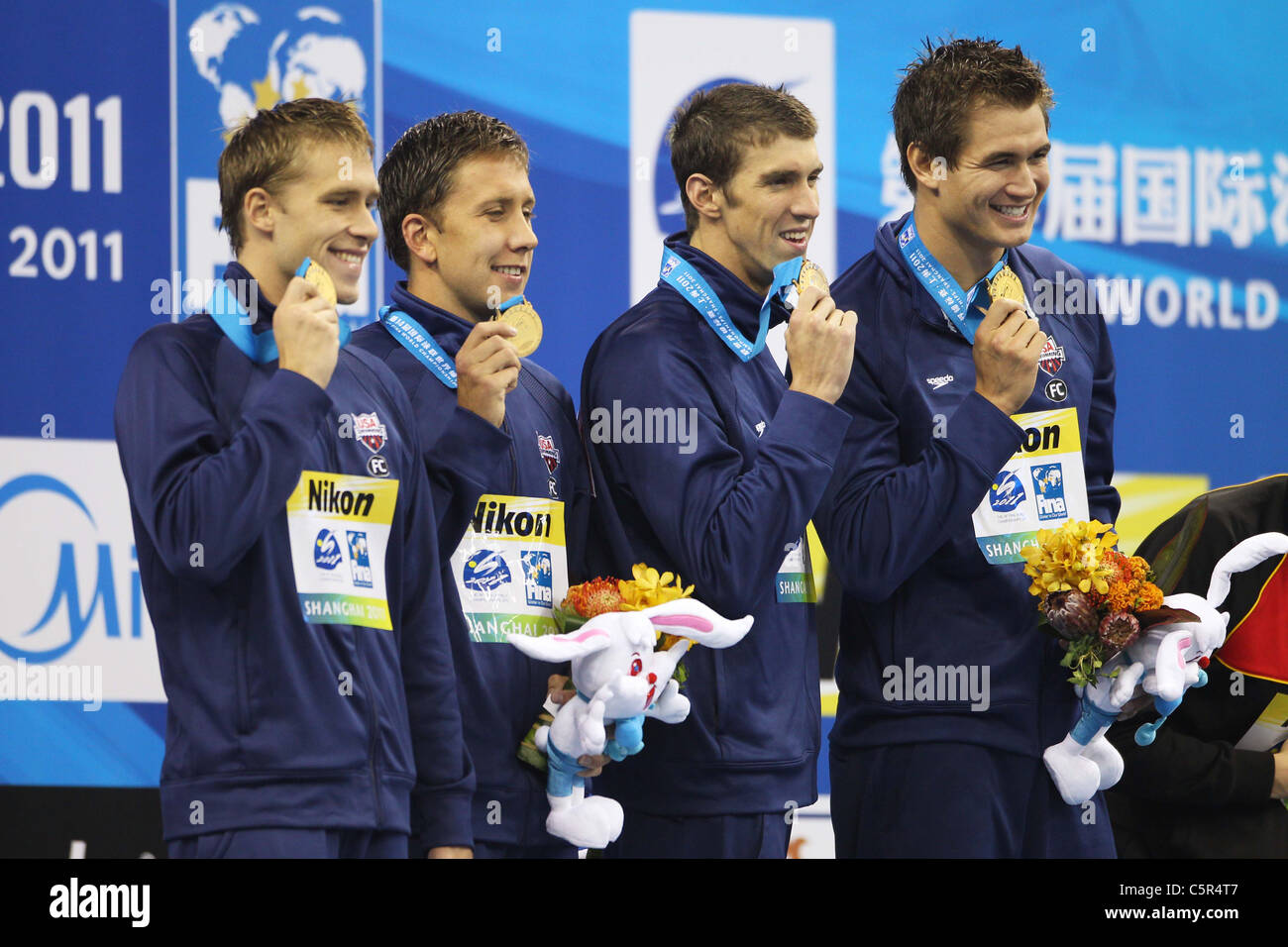 (L, R) Nathan Adrian (USA), Mark Gangloff, Nicholas Thoman und Michael ...