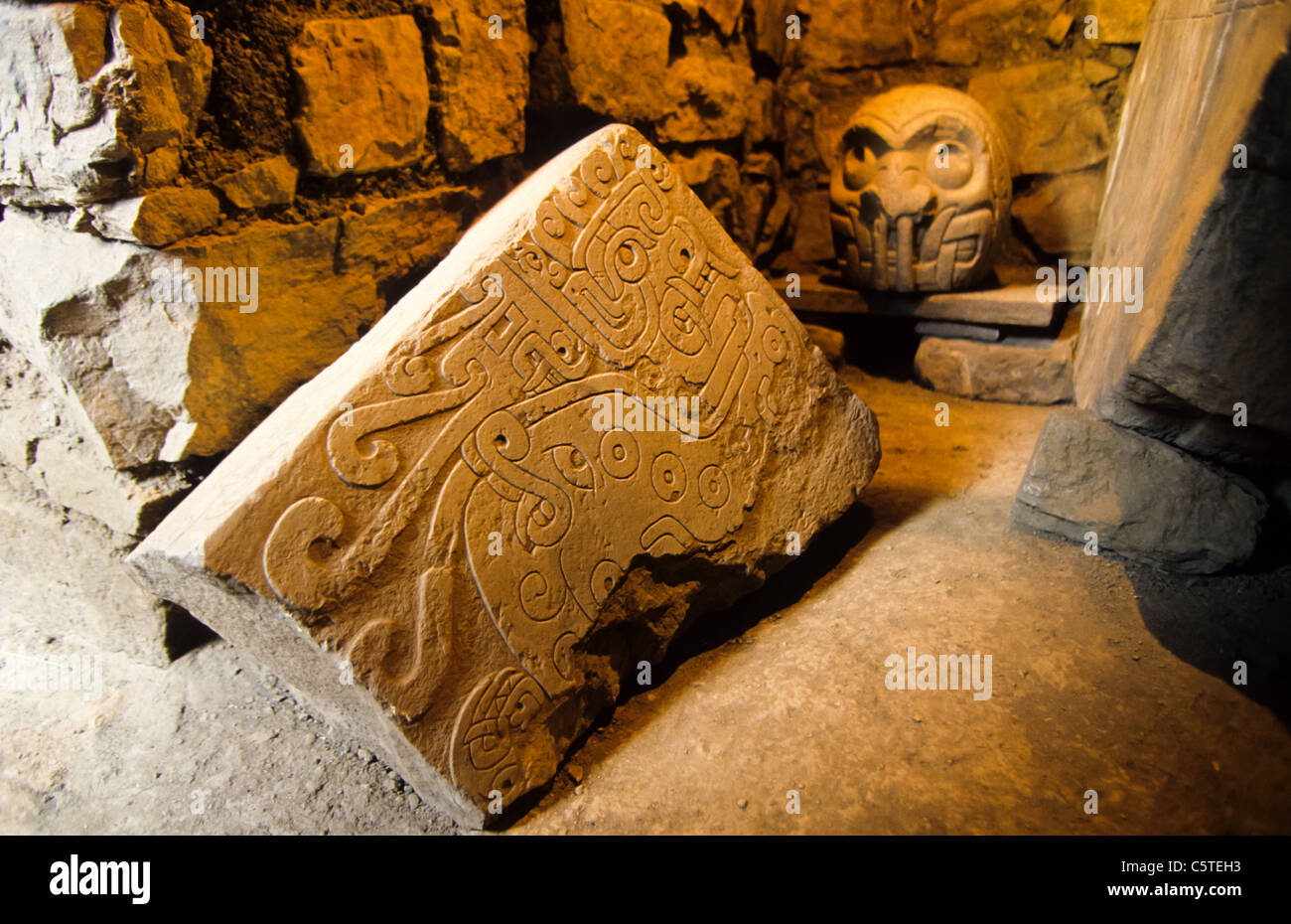 Chavin art -Fotos und -Bildmaterial in hoher Auflösung – Alamy