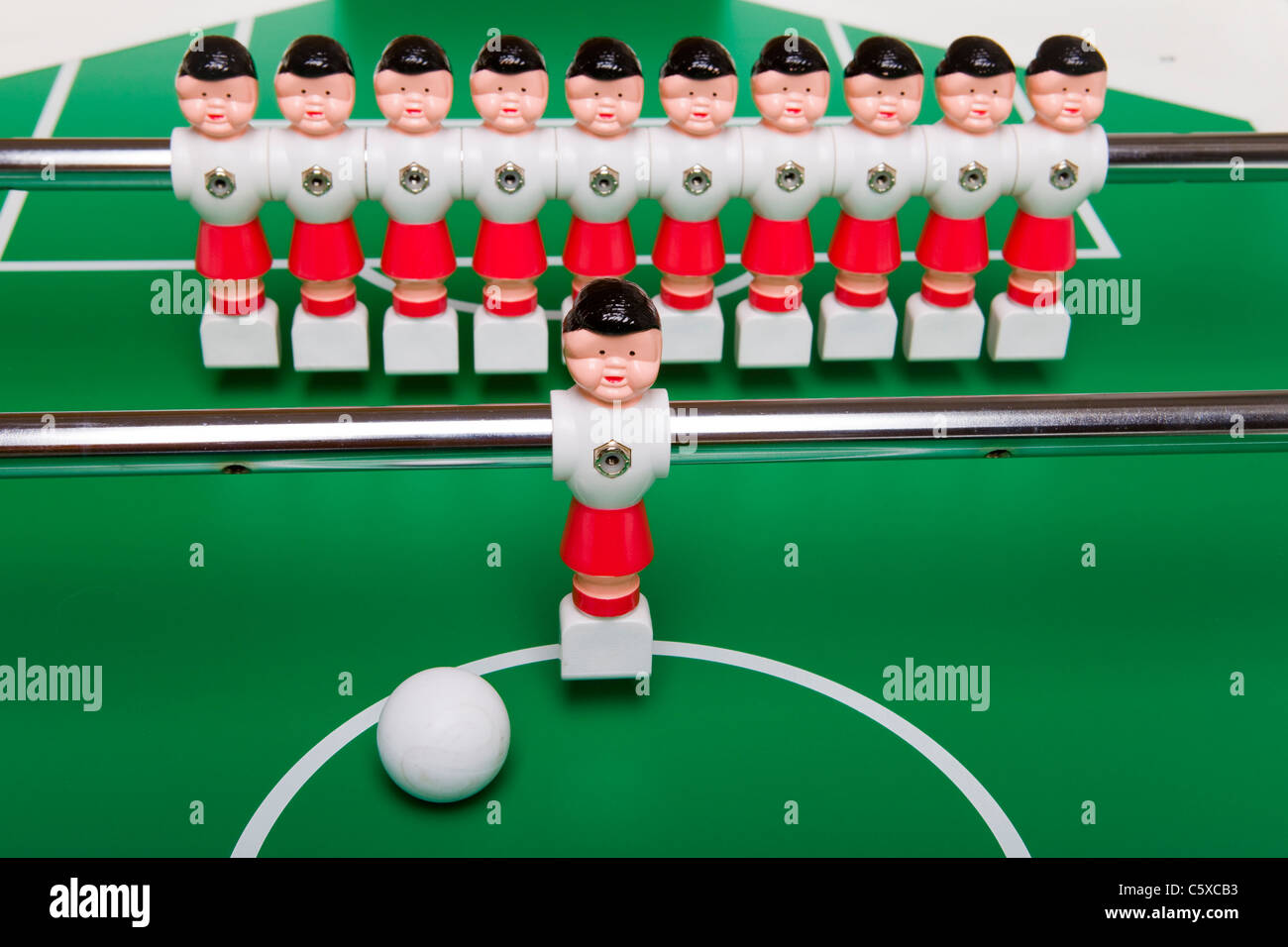 Toy football soccer player ball -Fotos und -Bildmaterial in hoher ...
