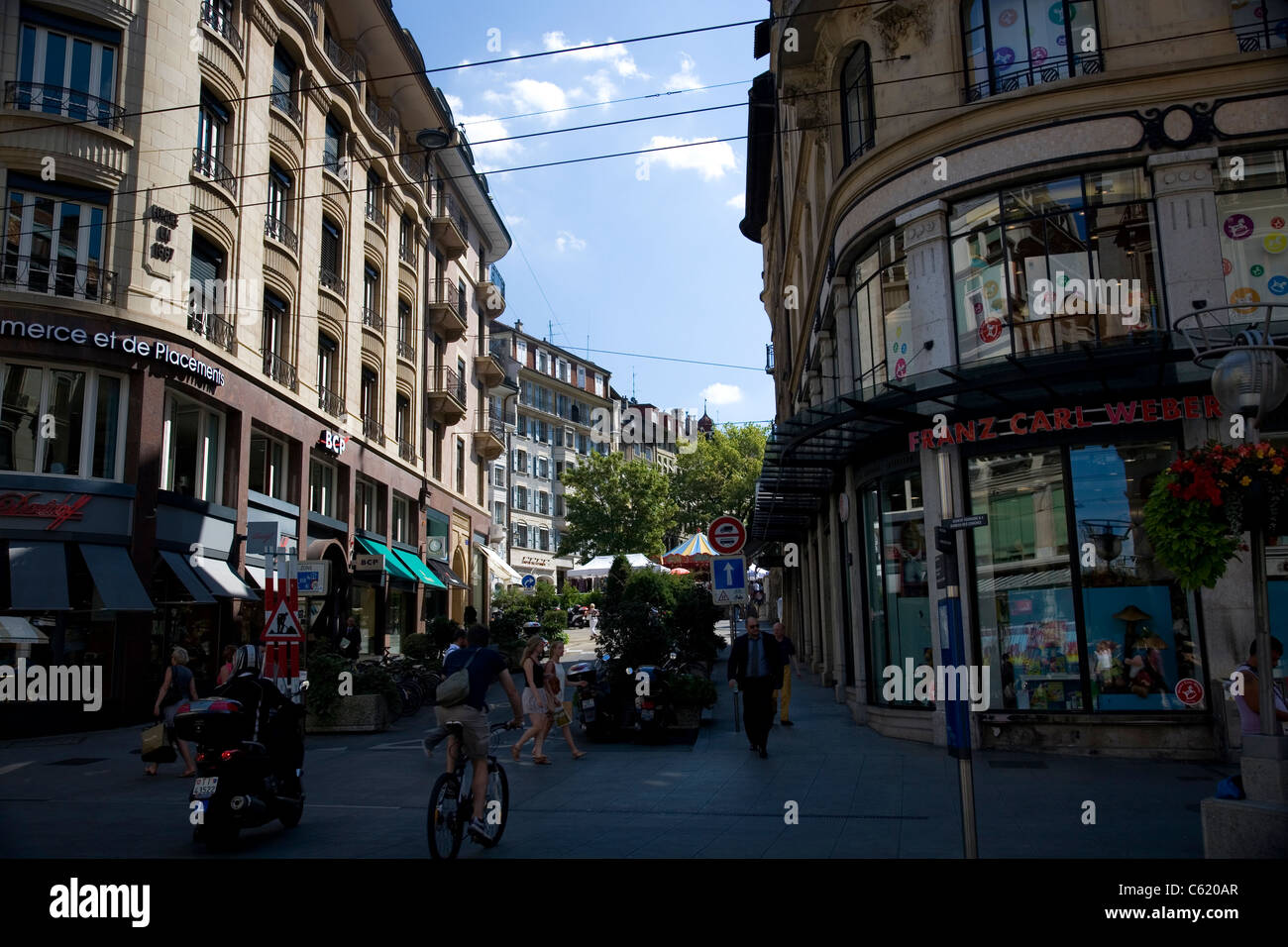 Geneva city and shopping -Fotos und -Bildmaterial in hoher Auflösung ...